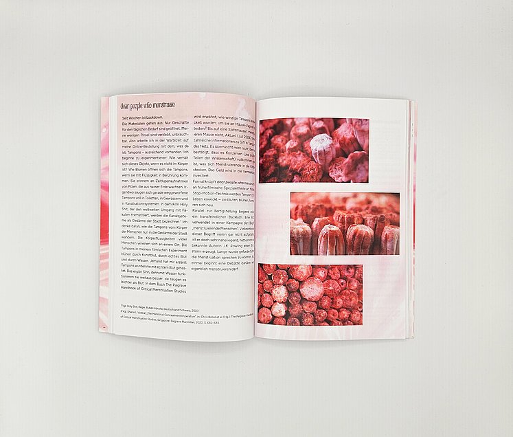 Kunstuniversität Linz: DO VAMPIRES DREAM OF MENSTRUAL BLOOD?